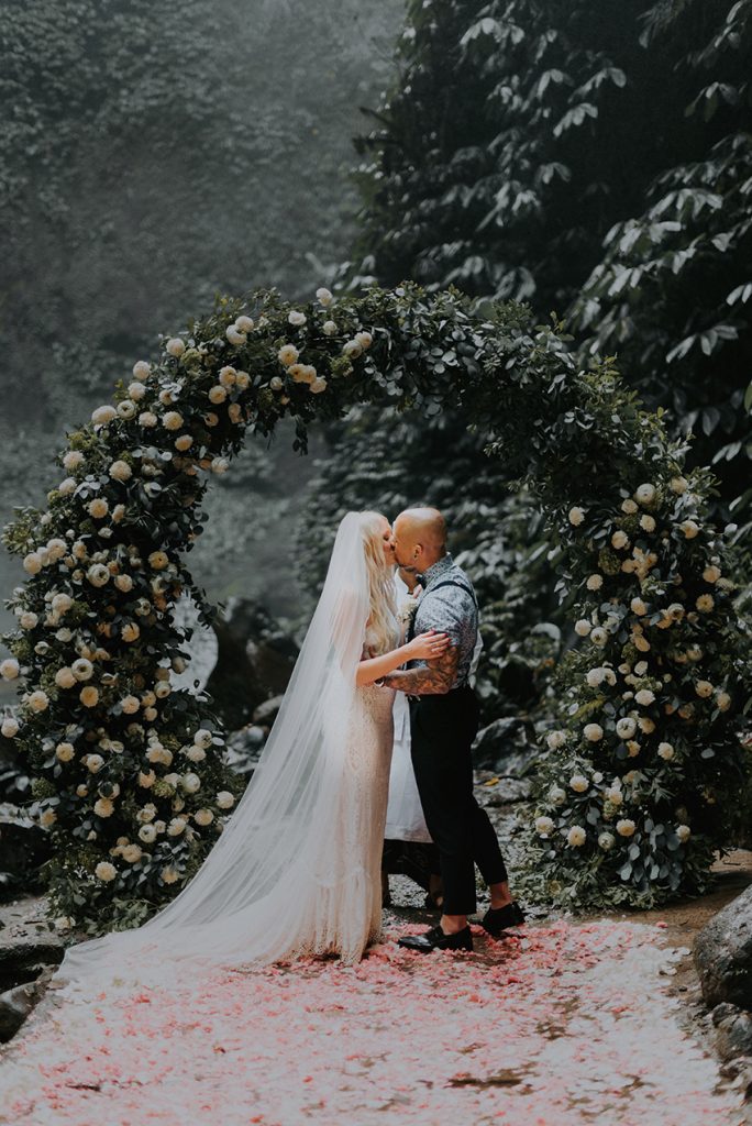 VANESSA . ANDRE | WATERFALL ELOPEMENT - The Marvelous Pictures